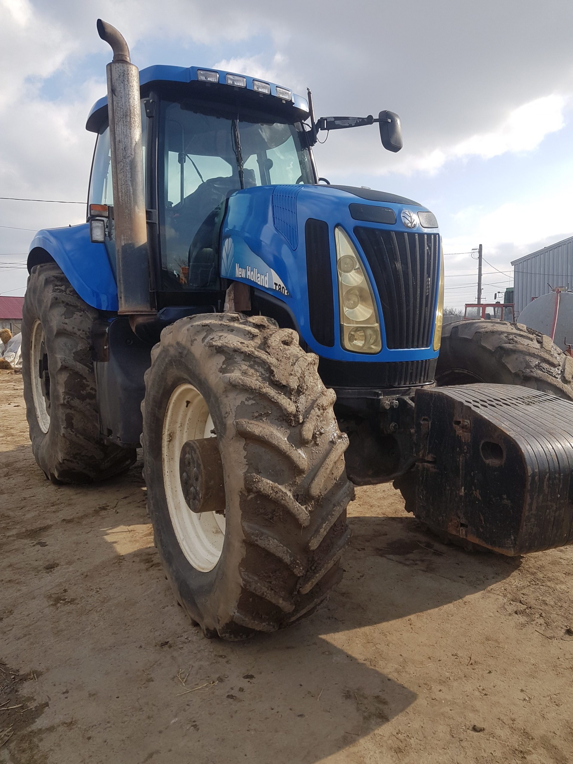 Tractoare - Afaceri in agricultura