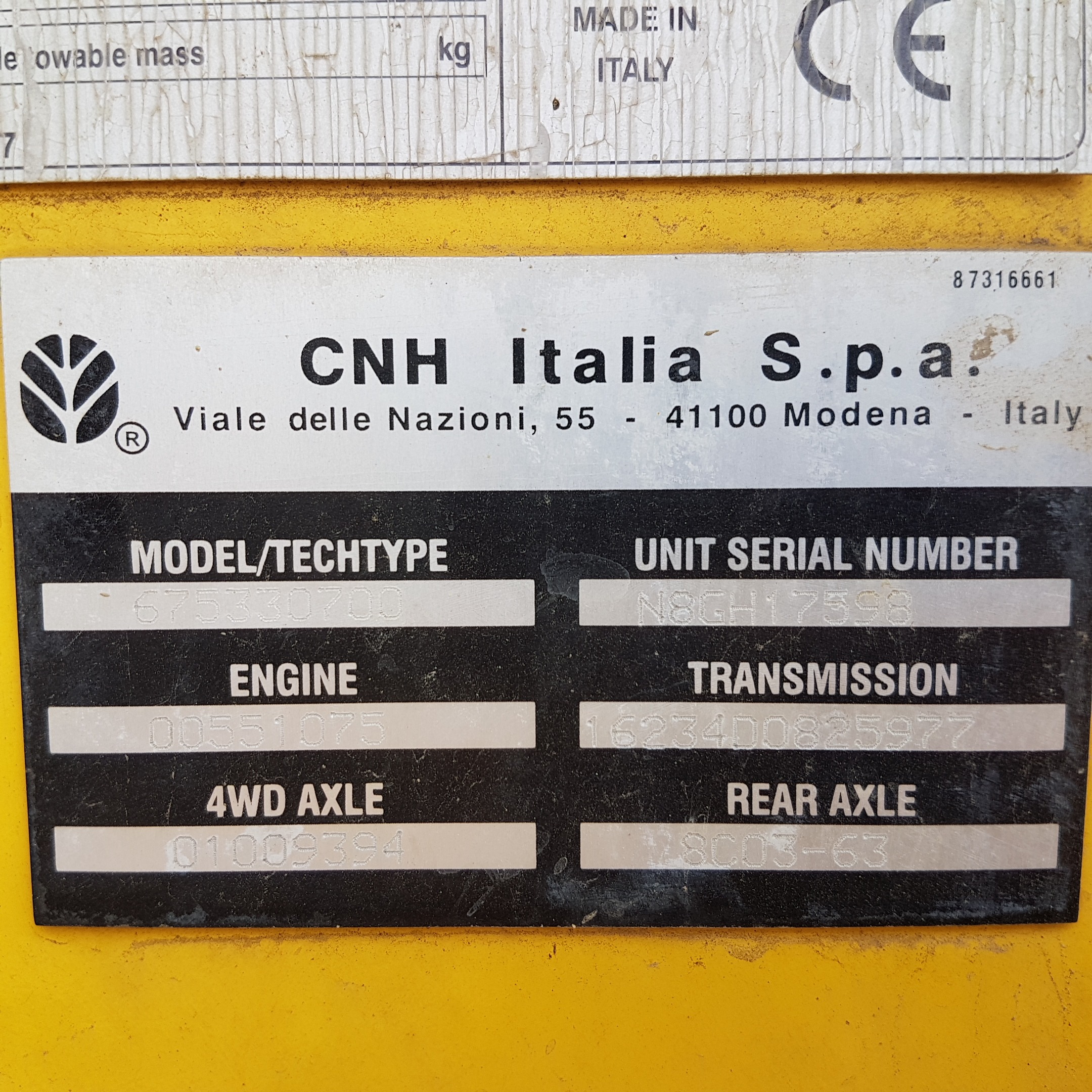Utilaj constructii buldoexcavator New Holland LB90 - Afaceri in agricultura