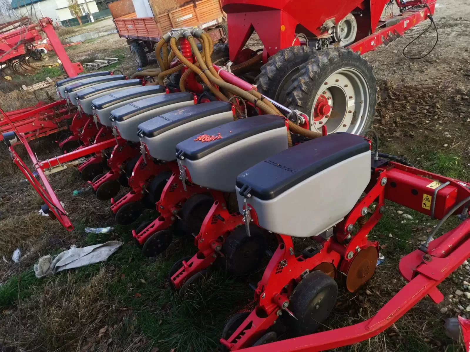 Semanatoare prasitoare Horsch Maestro 8CC an 2017 - Afaceri in agricultura