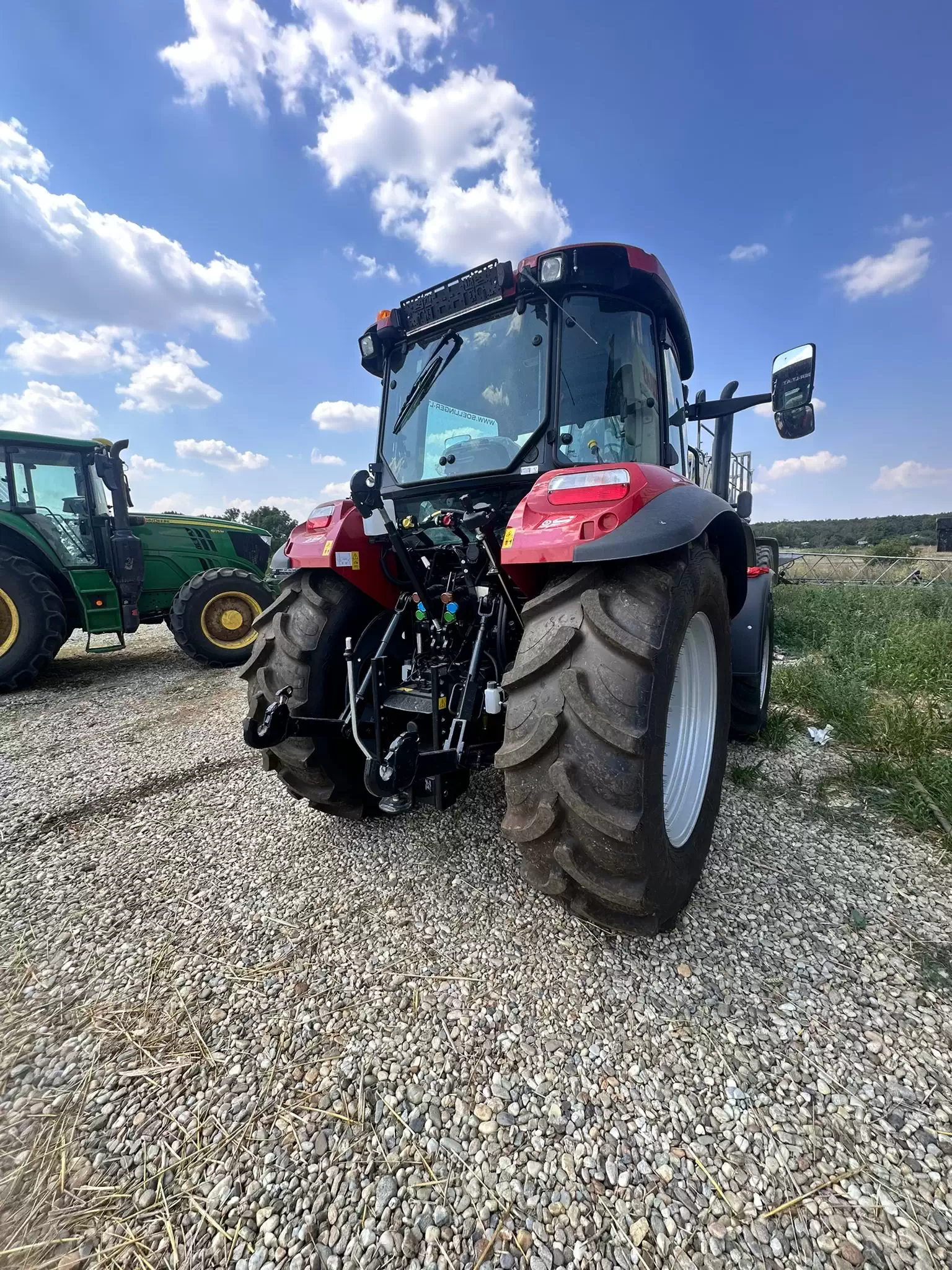 Tractor agricol CASE Farmall 90c an 2023 - Afaceri in agricultura